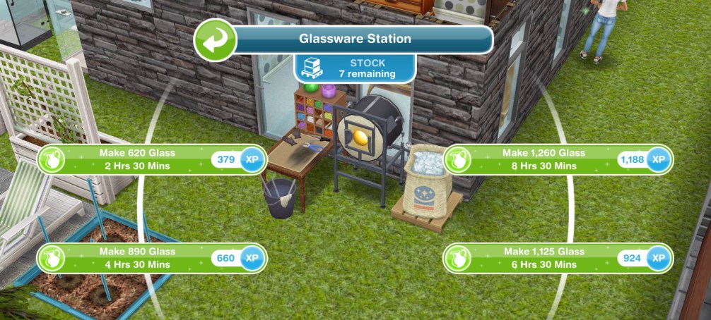 The Sims Freeplay- My First Apartment Live Event – The Girl Who Games